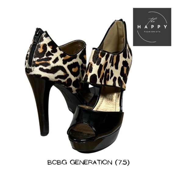 BCBGeneration | Shoes | Bcbgeneration Black Patent With Animal Print Heels 75 | Poshmark